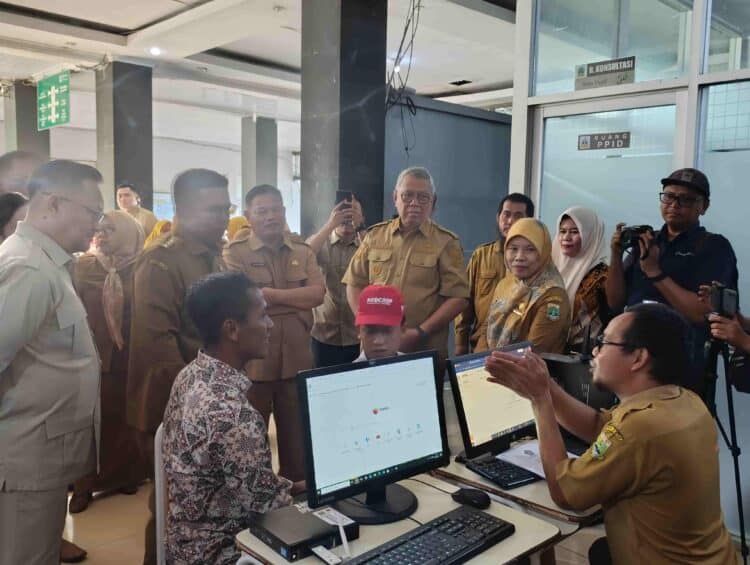 Tinjau Pra-SPMB di Tangsel, Andra Soni : Tidak Boleh Ada Lagi Titip ...